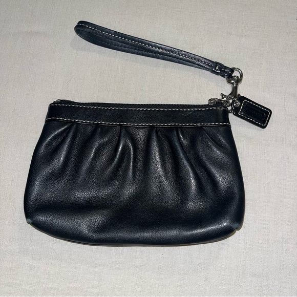 Coach | Bags | Vintage Coach Leather Pleated Wristlet | Poshmark